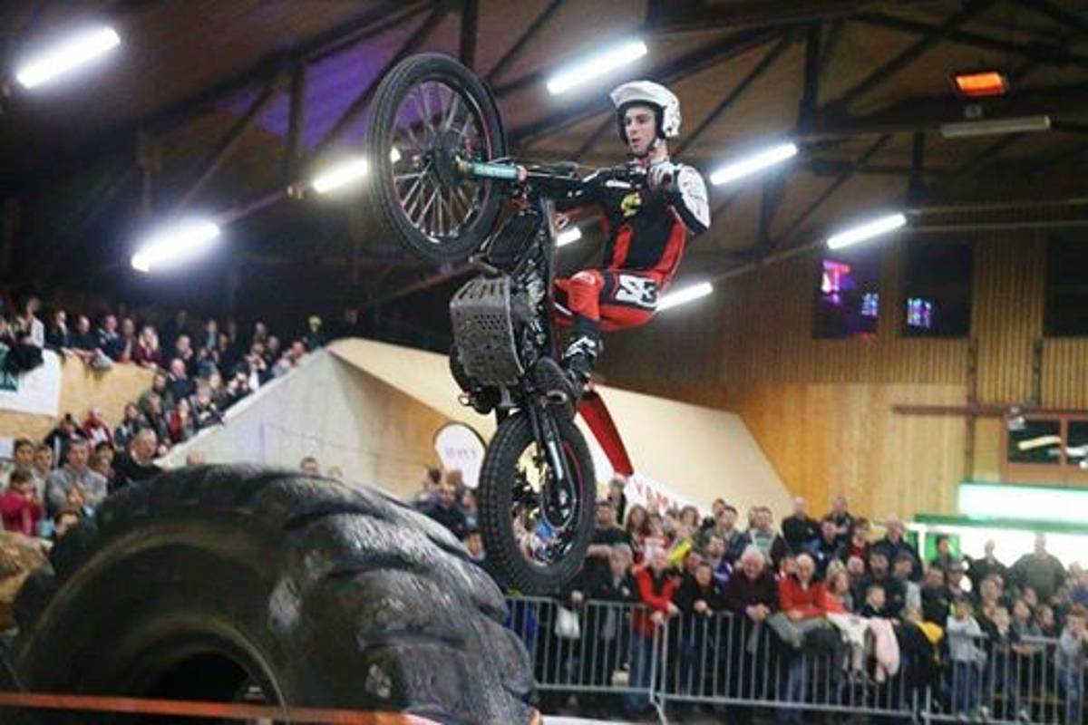 www.trial-club.com, net magazine moto trial: Première soirée de soutien ...