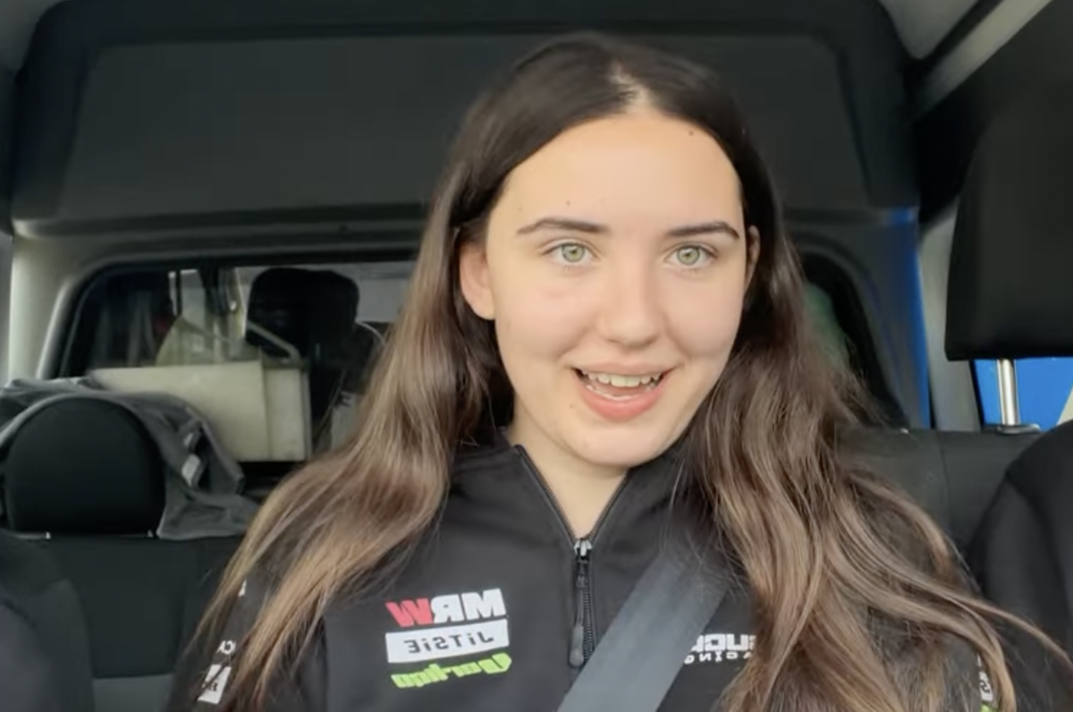 www.trial-club.com, net magazine moto trial: Leire Rodriguez sur la Truyere